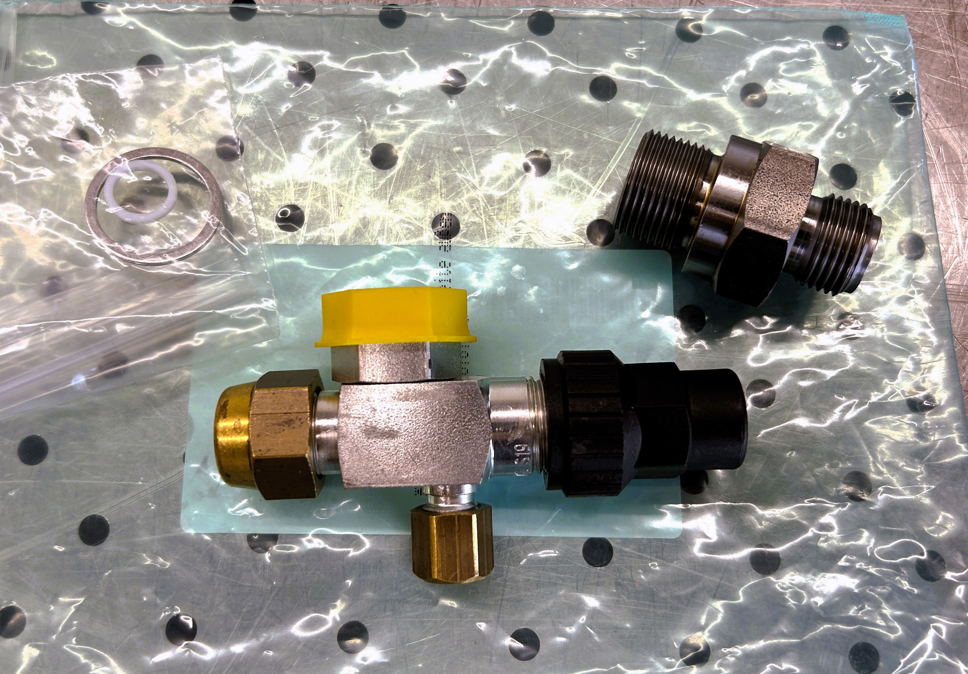 Mount the oil service valve